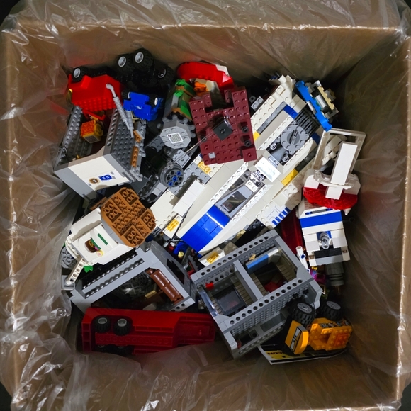 Lego | Toys | Lego Lot Nearly 4lbs 3835 Random Pieces Sets Unopened ...